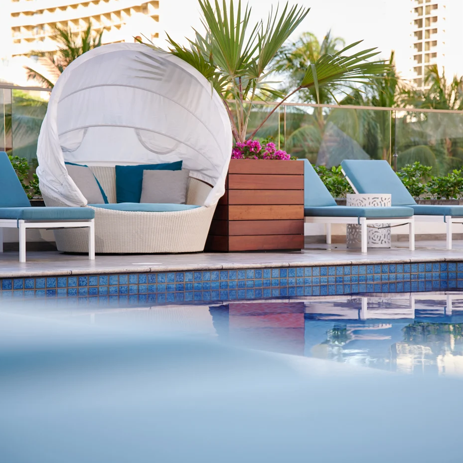 Outrigger Waikiki Beachcomber Hotel - Maritime Travel